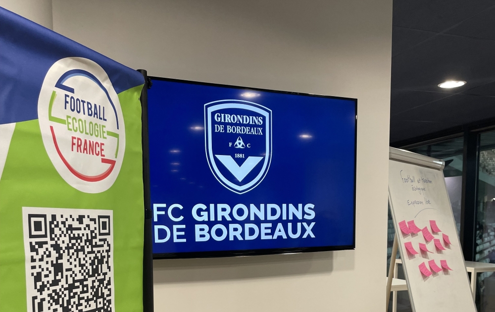 Les clubs engagés en Nouvelle-Aquitaine rassemblés pour FCGB - USL Dunkerque ⚽🌍